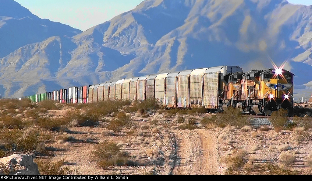 EB Manifest Frt at Erie NV -1